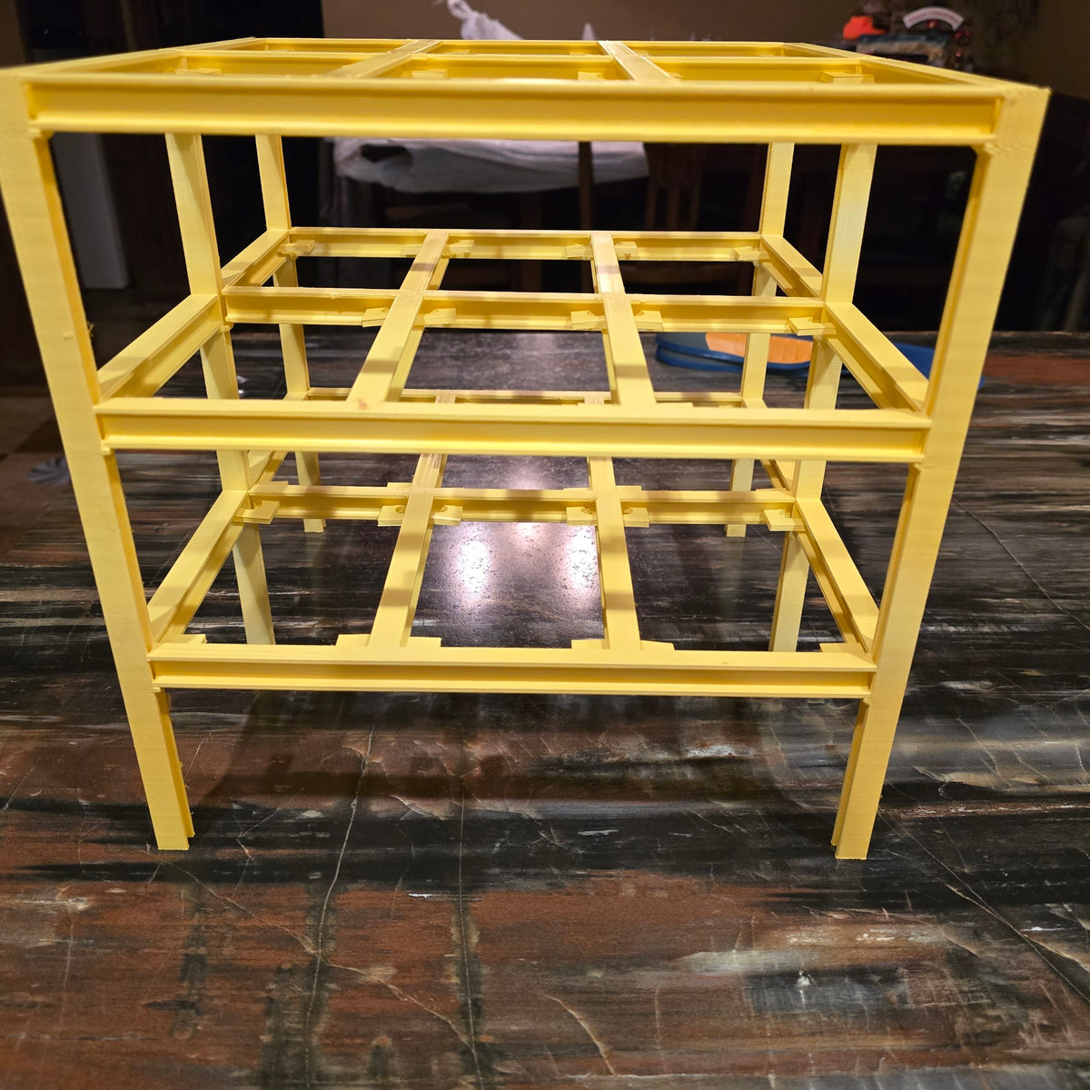 G Scale Steel Building Under Construction — Print Station 3d