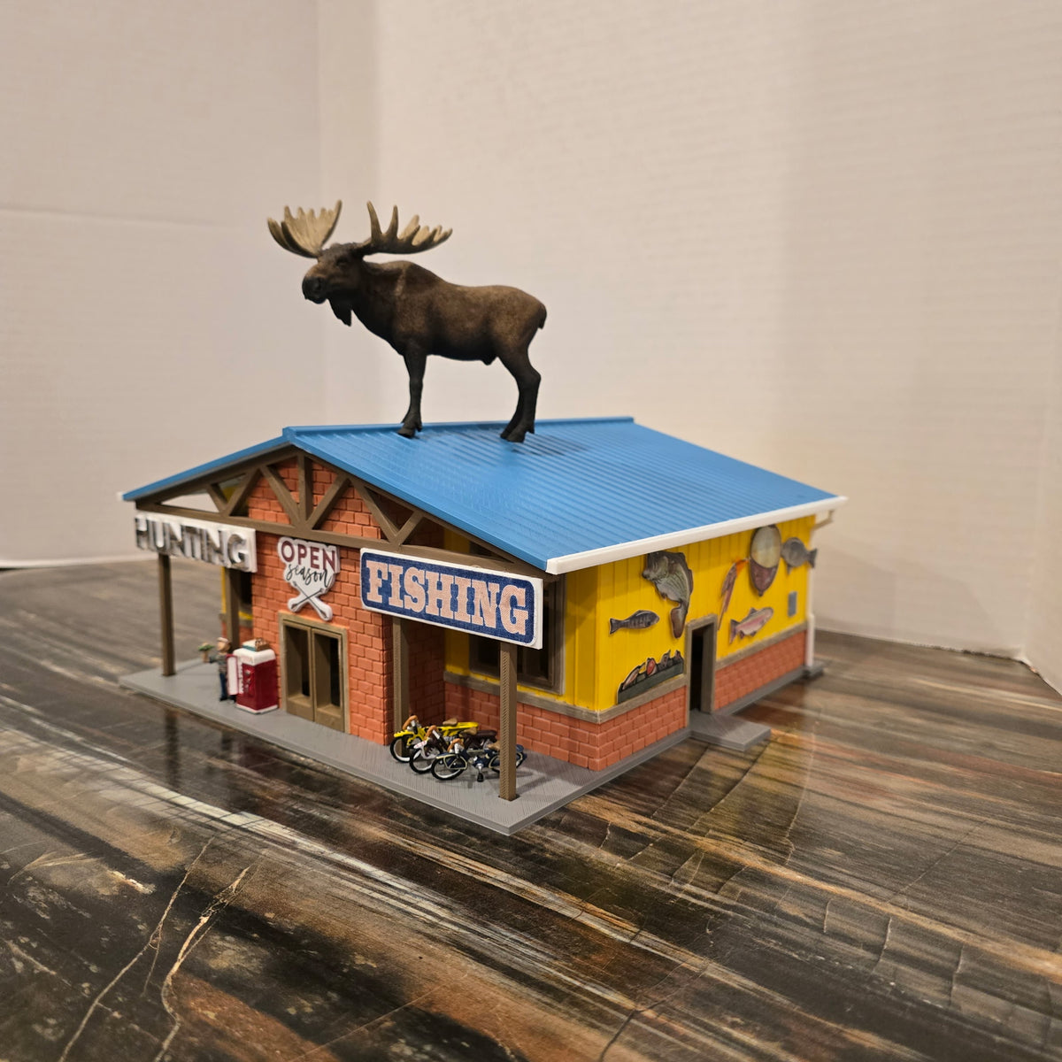 HO-Scale Sporting Goods Building — Print Station 3d